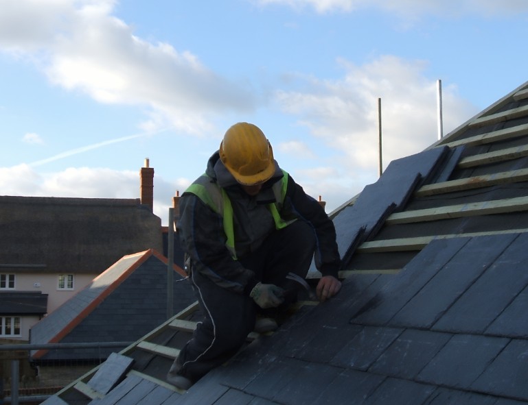 Is Slate Roof Repair More Expensive Than Other Roof Types - The Cool ...